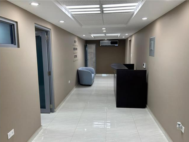 Entrada - Ruby REALTY