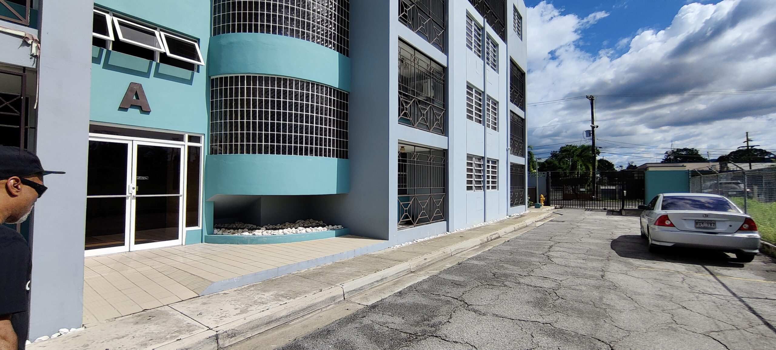 Apartamento PH-A3 Borinquen Gardens en VENTA - Ruby REALTY