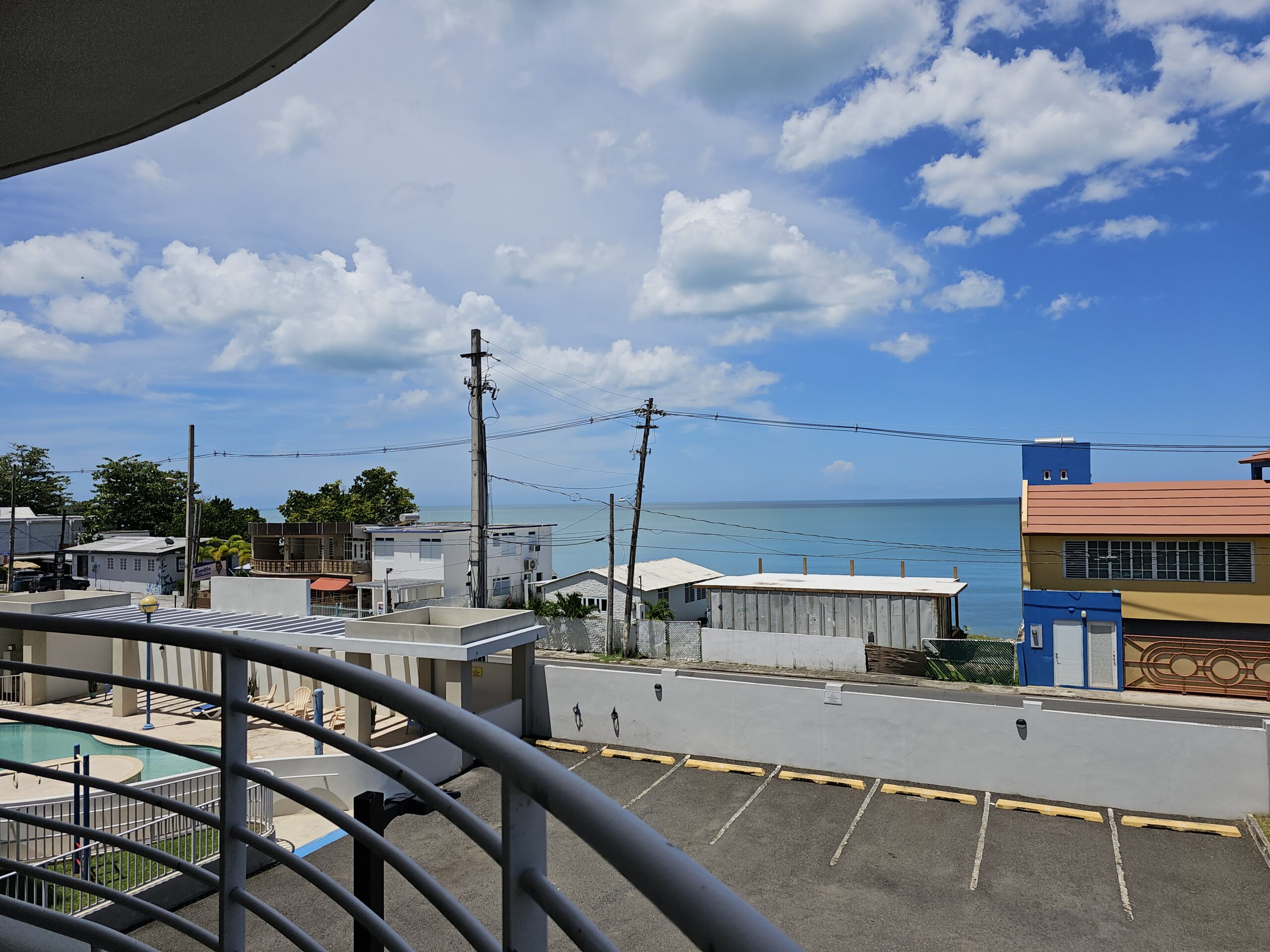 Apartamento con vista al mar, Condominio Puesta del Sol - Ruby REALTY